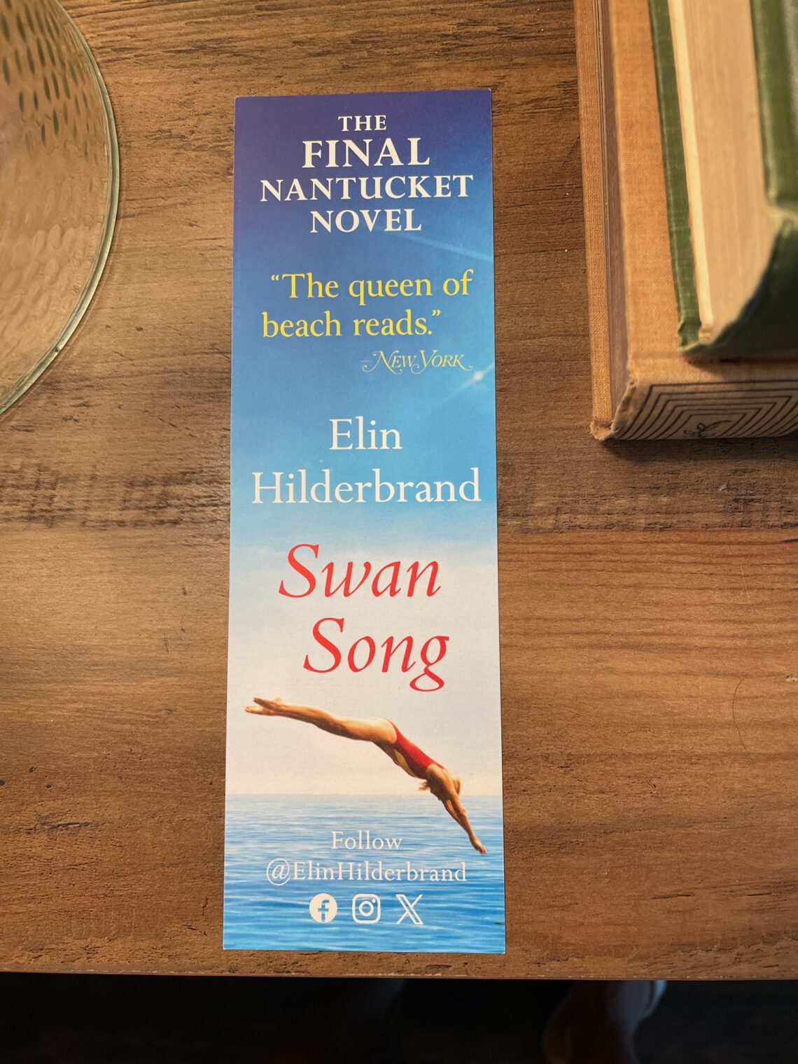 Book Review: Swan Song by Elin Hilderbrand – Renee Roberson